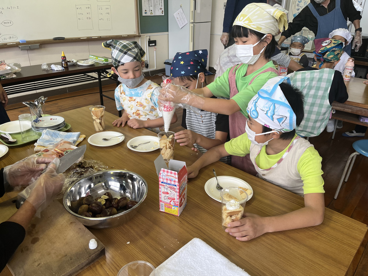 もみの木（伊佐市立平出水小学校ブログ）: 秋の楽しみ！！栗菓子つくり【R5.10.14】№55