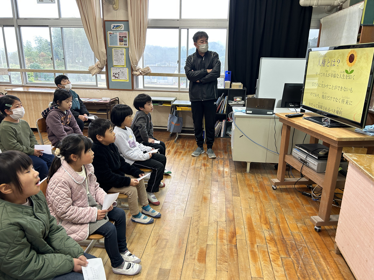 もみの木（伊佐市立平出水小学校ブログ）: 人権集会！！大切なことについて考えました！！【R5.12.19】№73